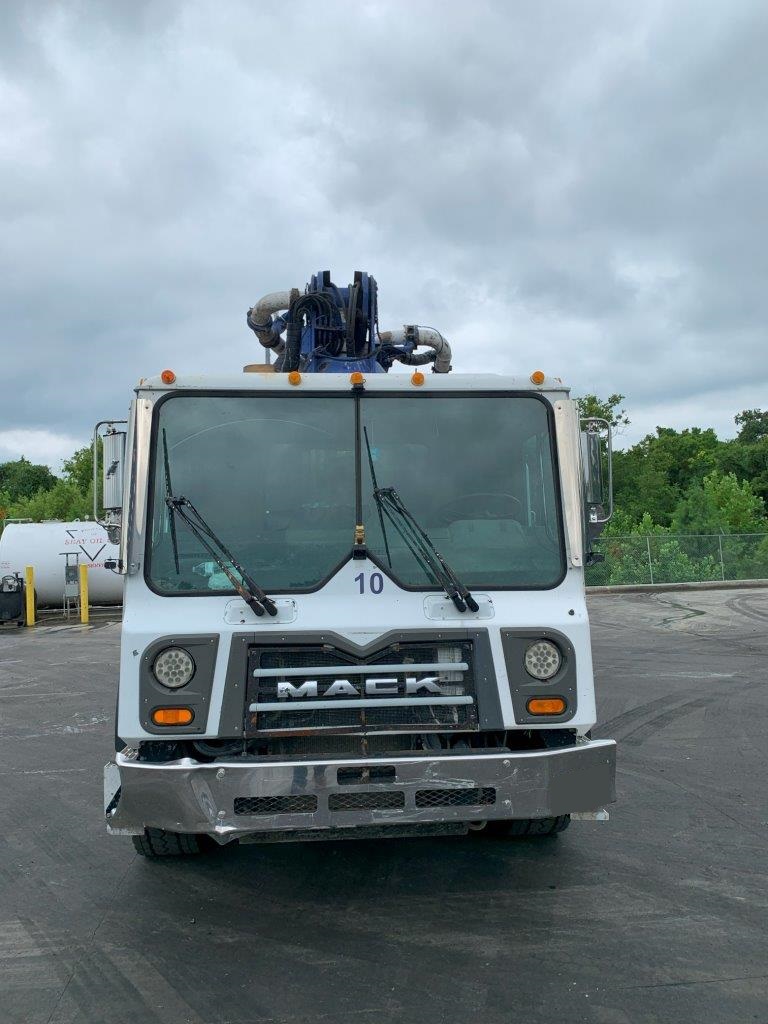 2014 Schwing 2023-5 S31XT - 2015 Mack MRU *E232 | Concrete Pump Repair