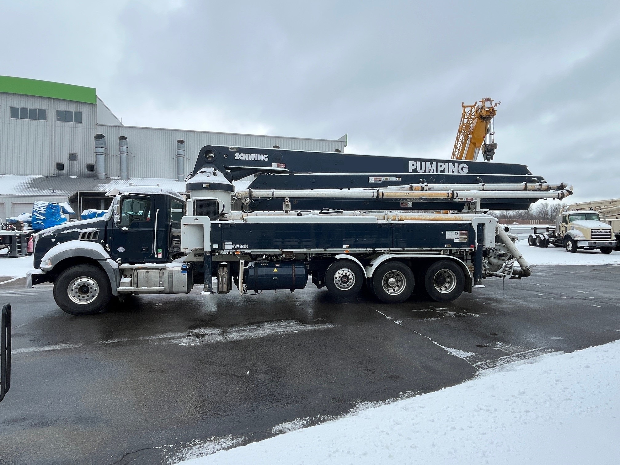 2017 Schwing 2525H-6 S39SX - 2018 Mack GU 813 *C235 | Concrete Pump Repair